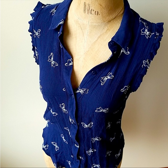 LC Lauren Conrad | Tops | Disney Lauren Conrad Minnie Mouse Blue White Bow Ruffle Button ...